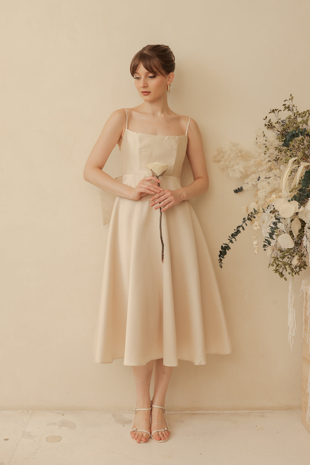 ODETTE Strappy Midi Dress with Bow Back (Light Gold Gazaar) – Zoo Label