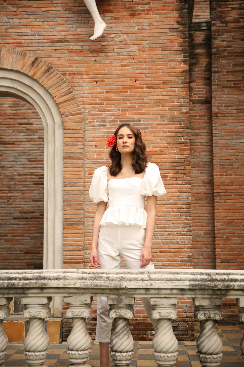 CLARA TOP Peplum Puff Sleeve Blouse (White Linen) – Zoo Label